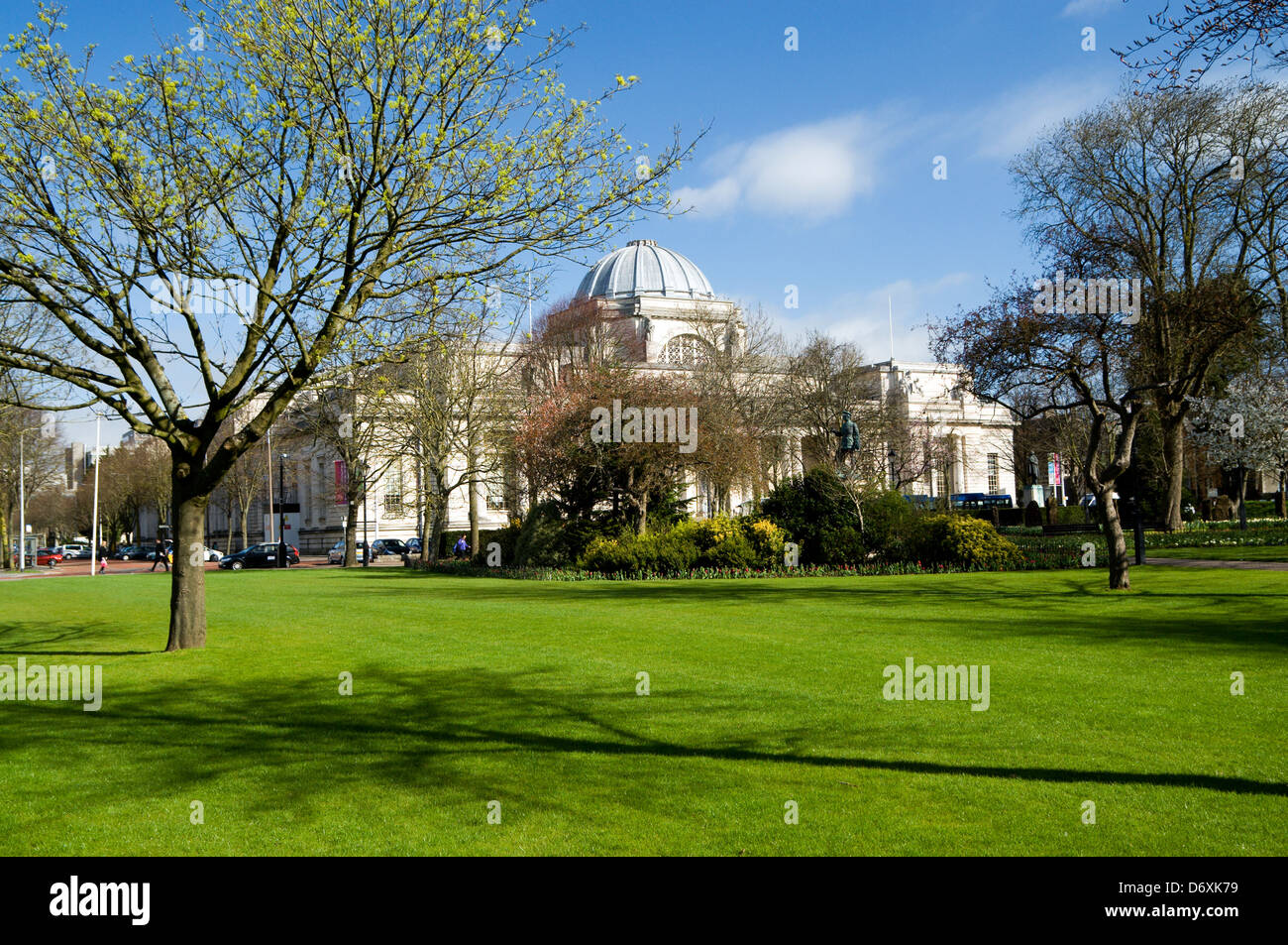 Gorsedd Gardens Cathays Park High Resolution Stock Photography and ...