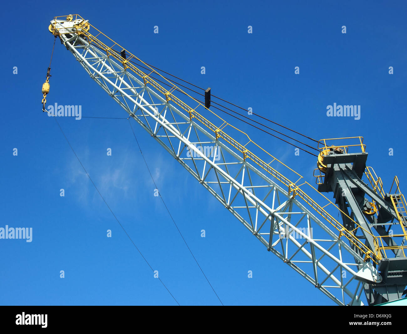 Dockyard crane hi-res stock photography and images - Alamy