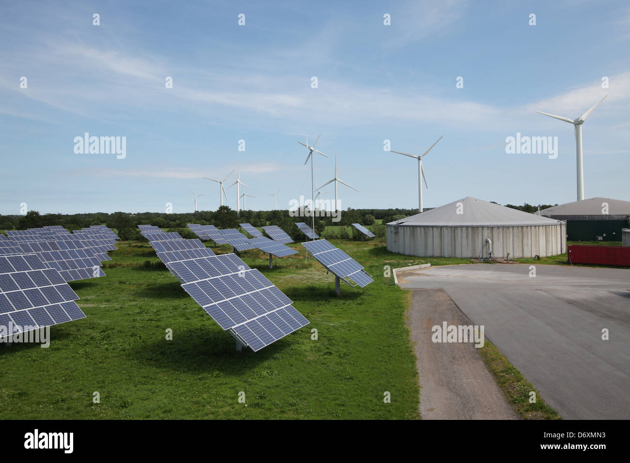 Nordhackstedt, Germany, solar farm consisting of tracking systems Stock ...