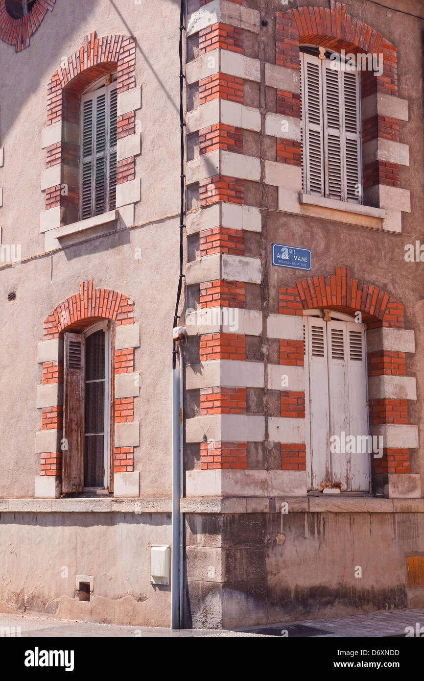 Mame hi-res stock photography and images - Alamy