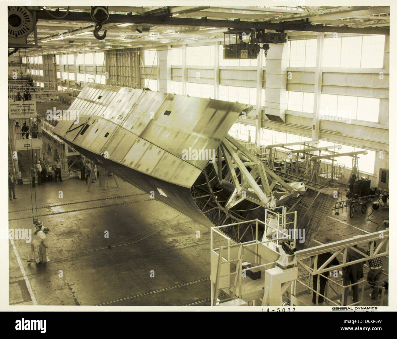 This image shows the mid fuselage of the Orbiter during the 1965-1975 ...