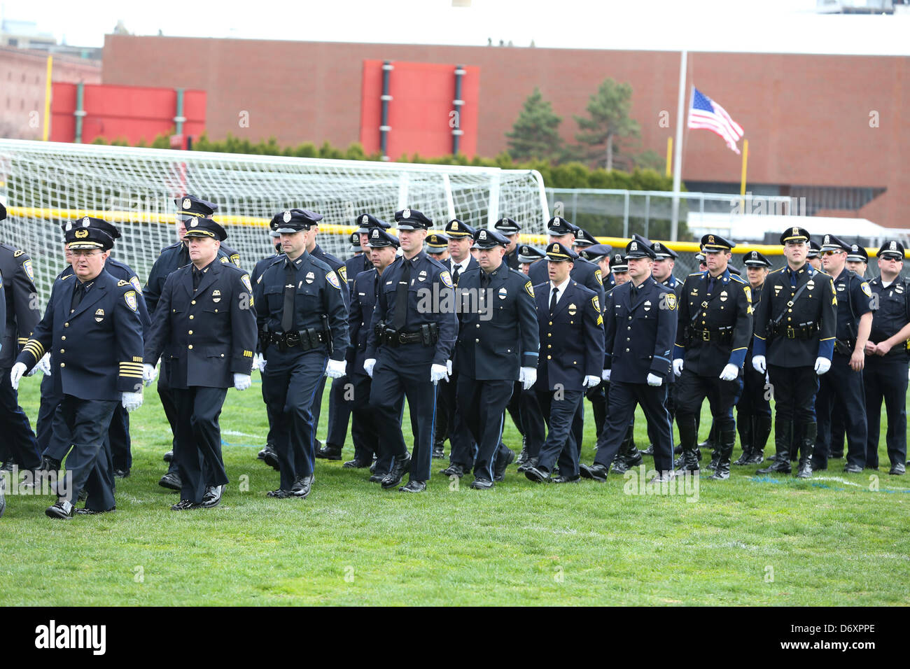 Cambridge, Massachusetts, USA. 24th April, 2013. Thousands of students ...