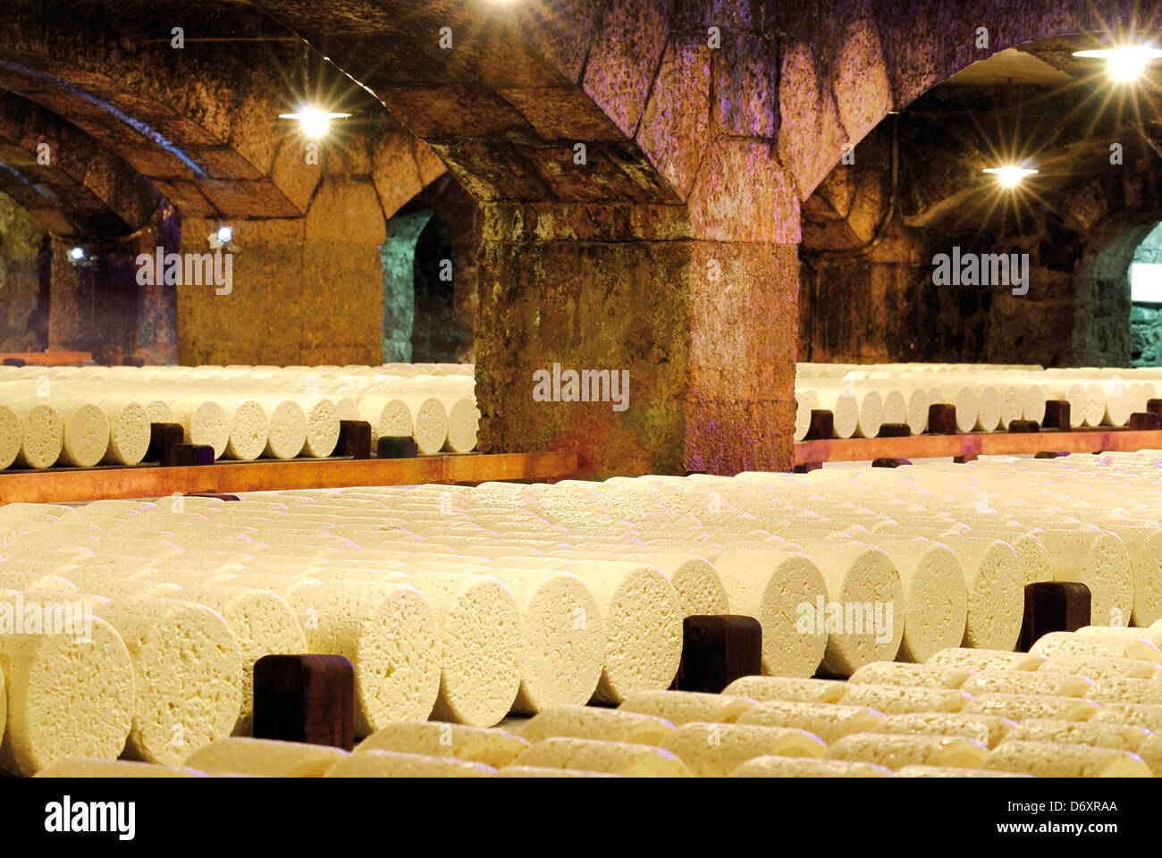 Maturation cheese french hi-res stock photography and images - Alamy