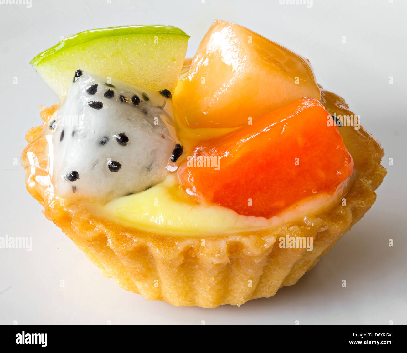 Fruit tart isolated on white Stock Photo - Alamy