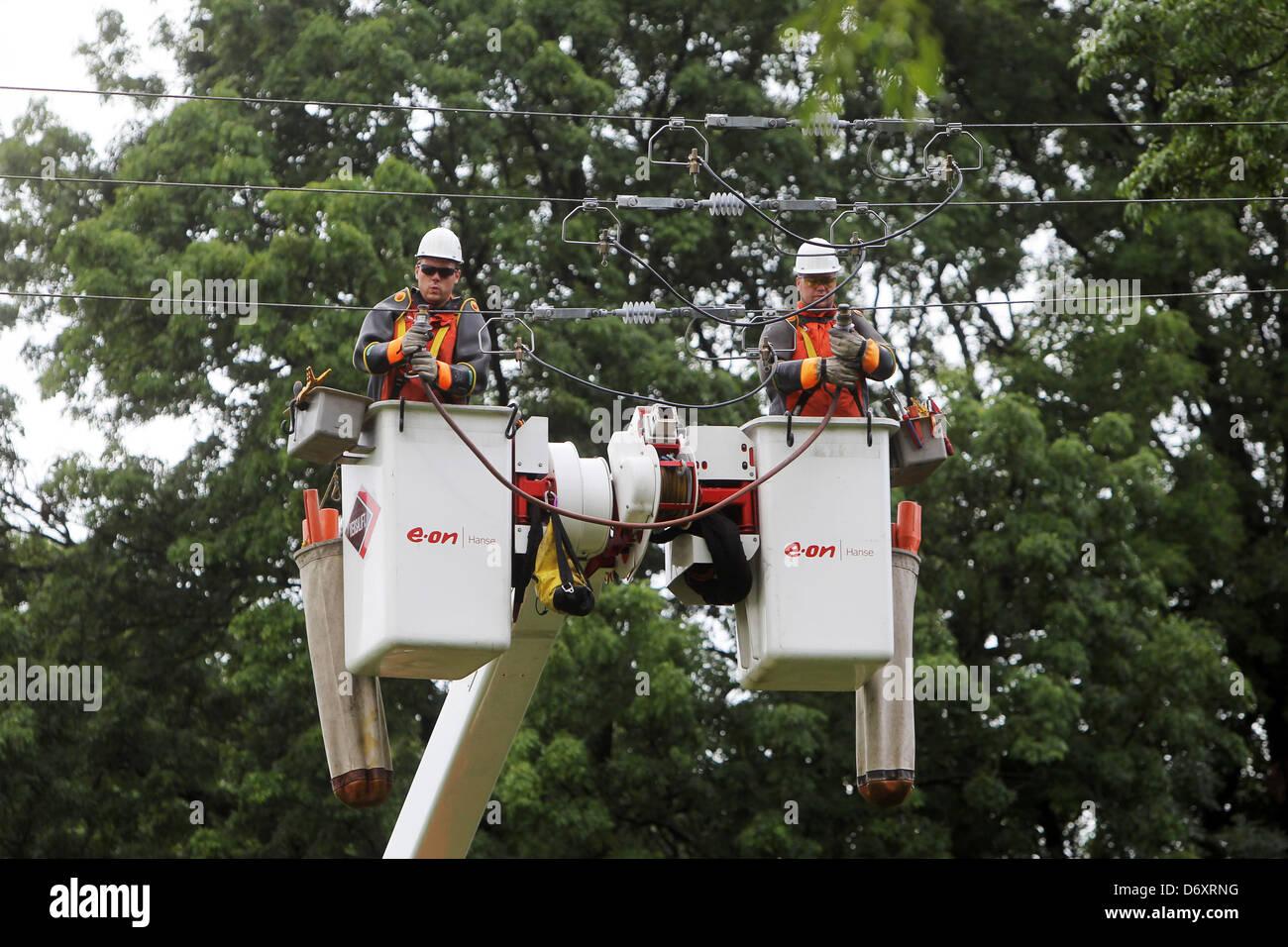 Handewitt, Germany, working on the electricity grid Stock Photo - Alamy