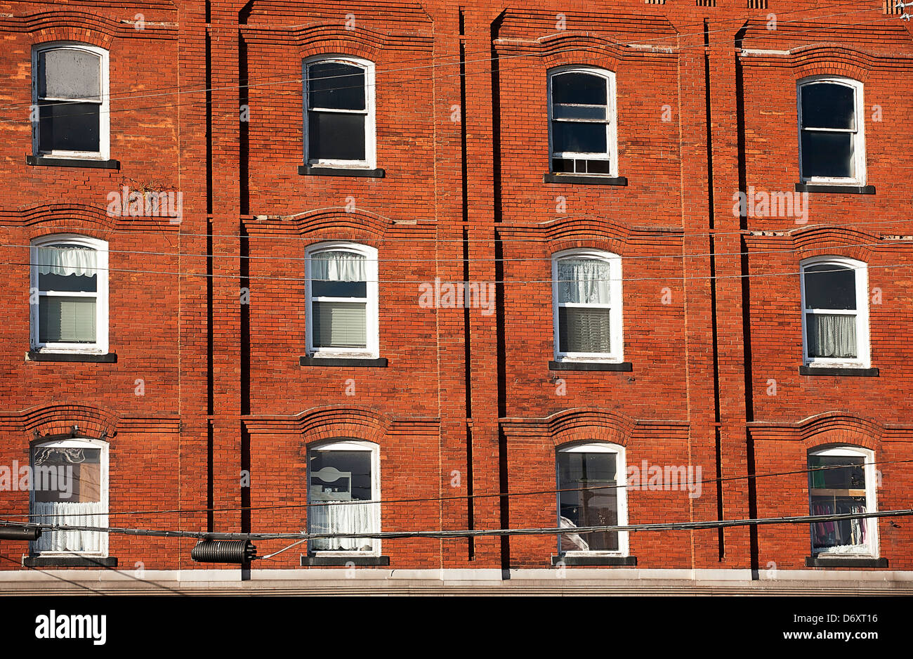 Exterior view brick building hi-res stock photography and images - Alamy