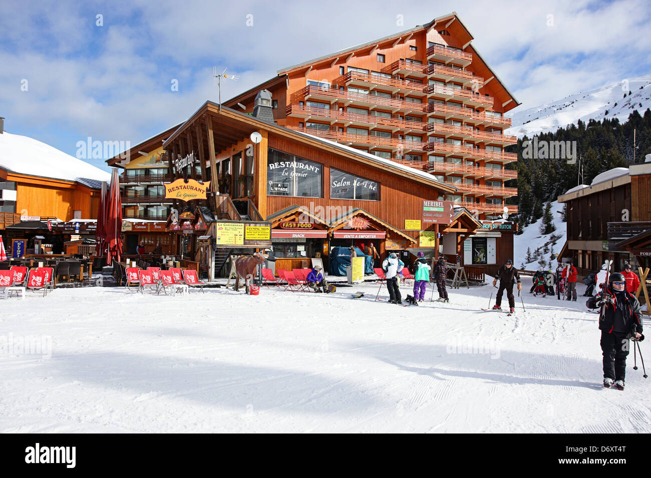 Bars and restaurants in the heart of Mottaret. Skiing in Meribel ...