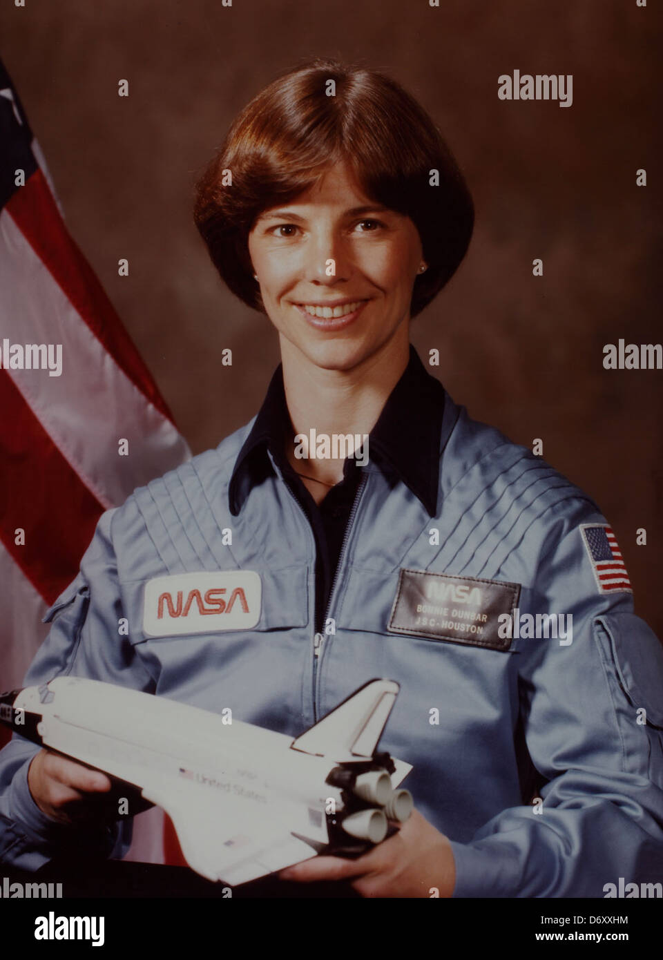 Bonnie dunbar hi-res stock photography and images - Alamy