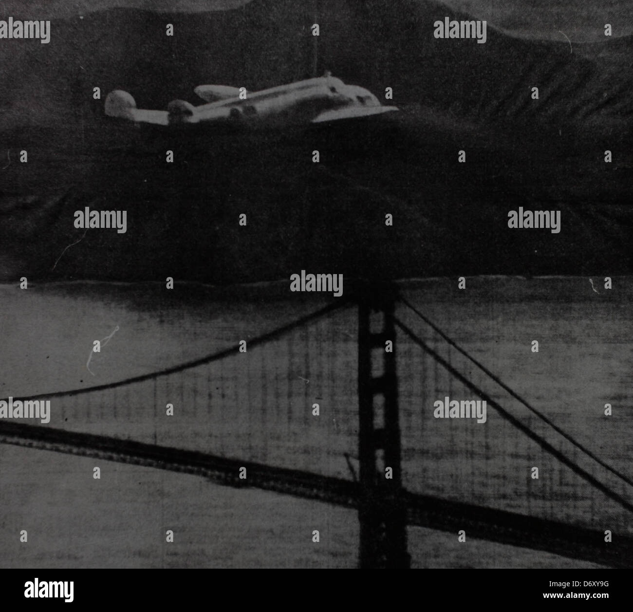 Amelia earhart plane hi-res stock photography and images - Alamy