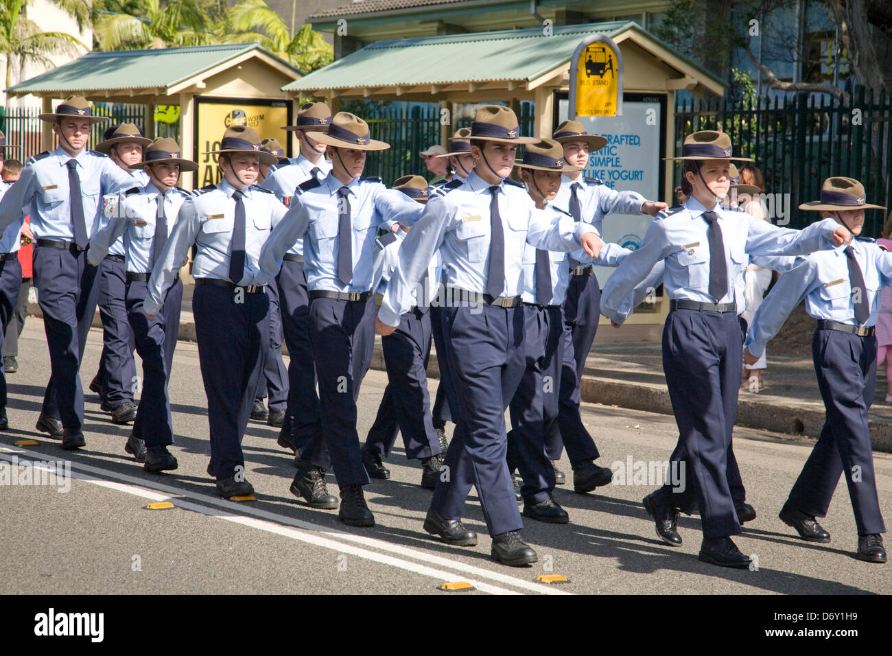 Australia army marching hi-res stock photography and images - Alamy
