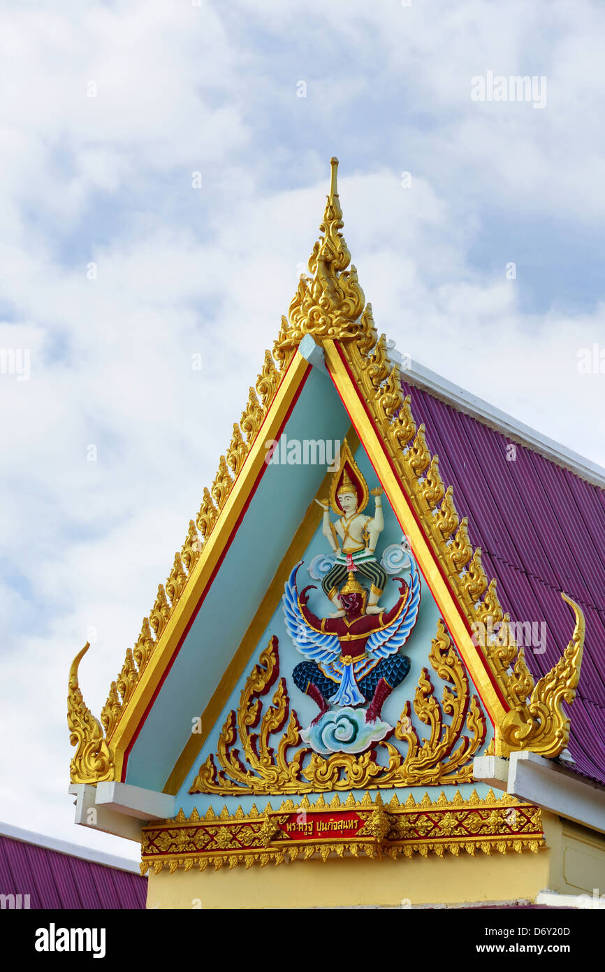 front of Thai Temple with purple roof tiles Stock Photo - Alamy
