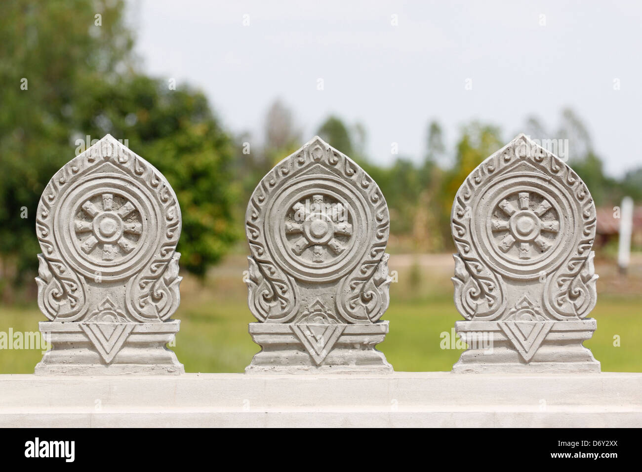 Symbol of buddhism hi-res stock photography and images - Alamy