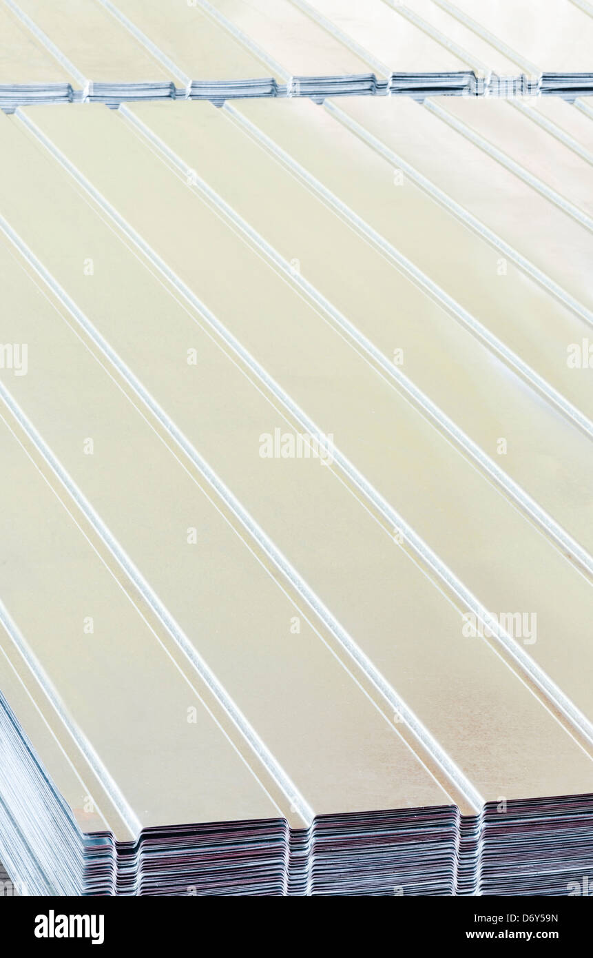 Metal sheet pile hi-res stock photography and images - Alamy