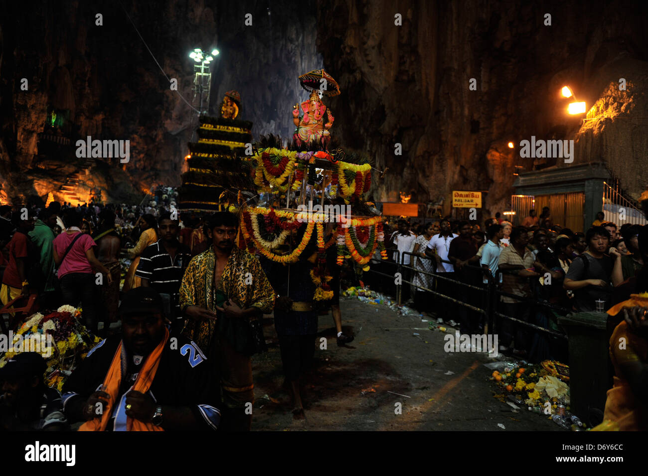 thapusam festival it commemorates the occasion ewhen Parvati gave ...