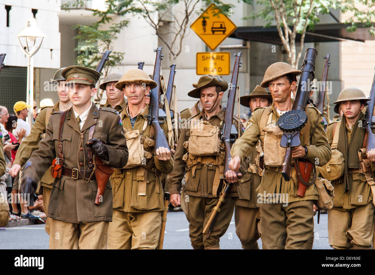 Australian soldiers marching band hi-res stock photography and images ...