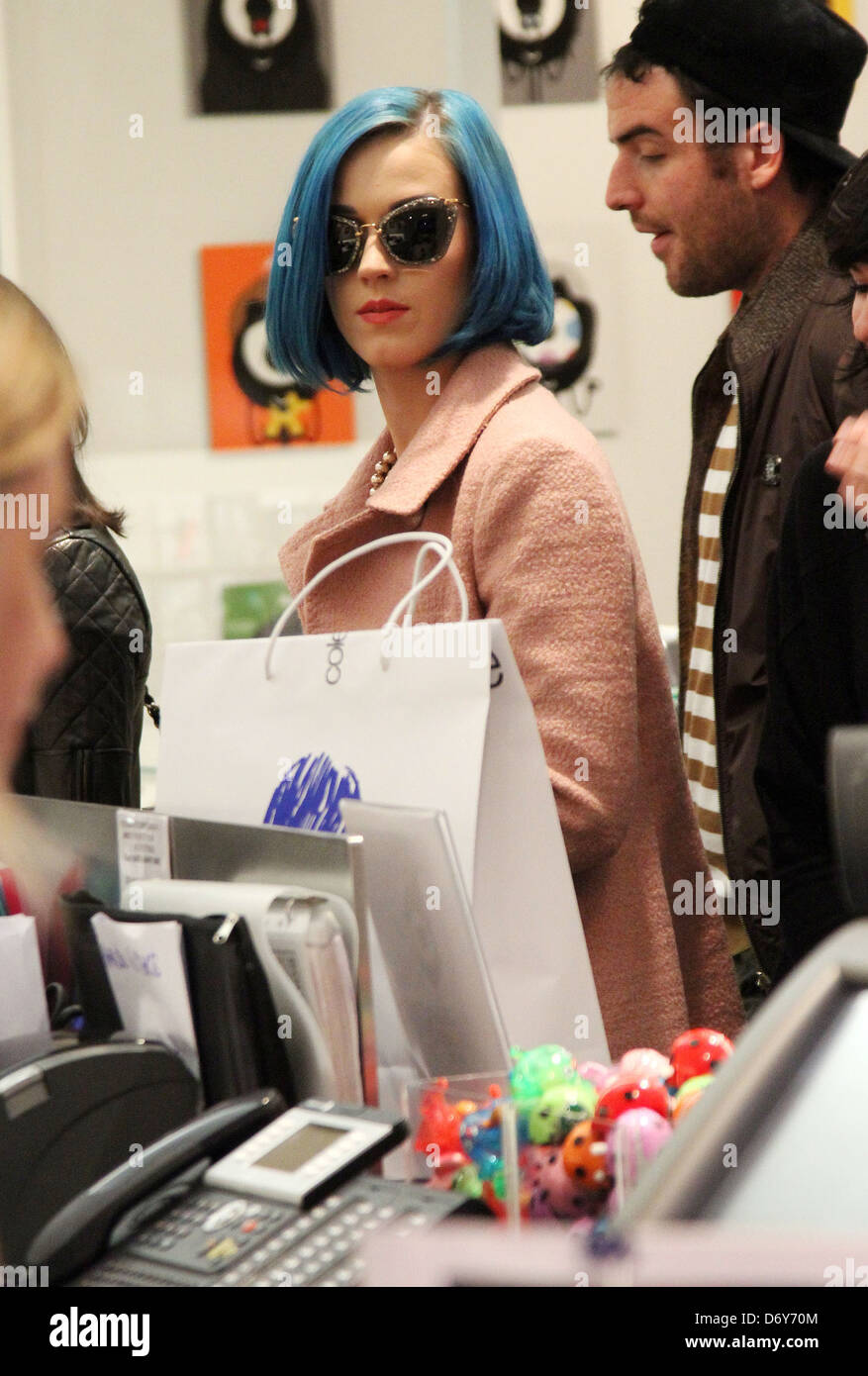 Katy Perry goes shopping at the Collette store in Paris Paris, France ...