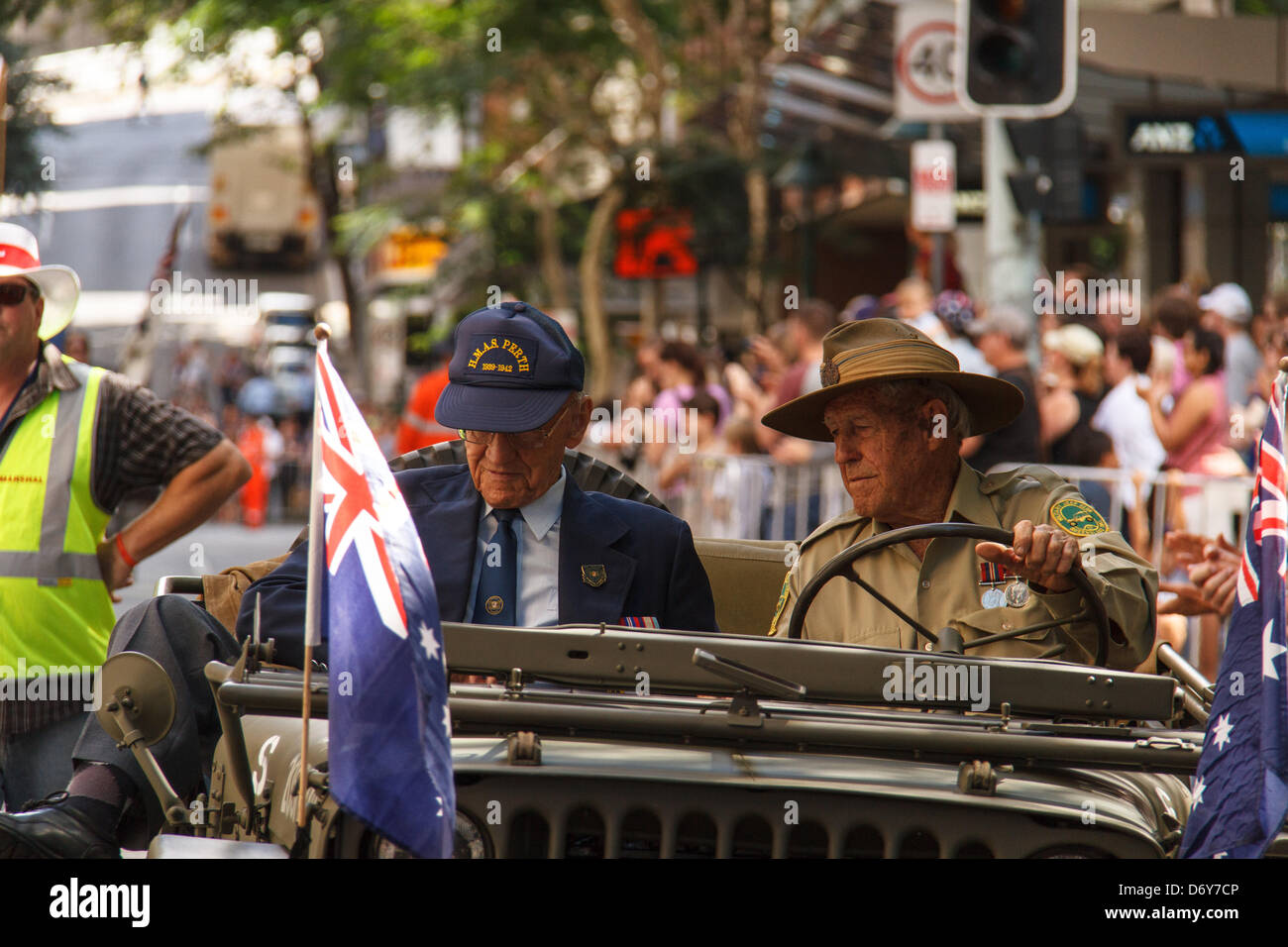 Australian naval parade hi-res stock photography and images - Alamy