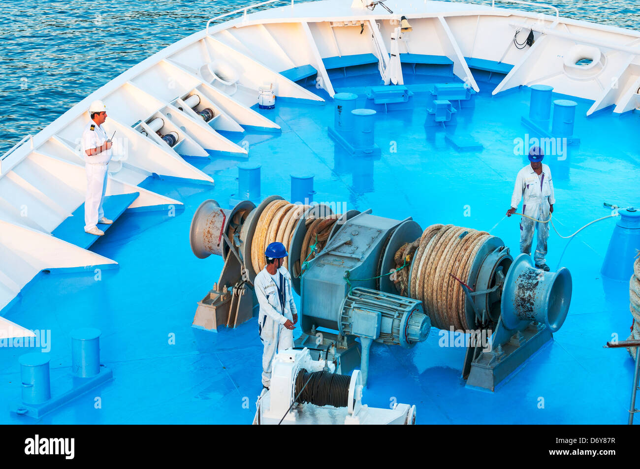 Thomson Destiny; men; working; foredeck; ship; nautical Stock Photo - Alamy