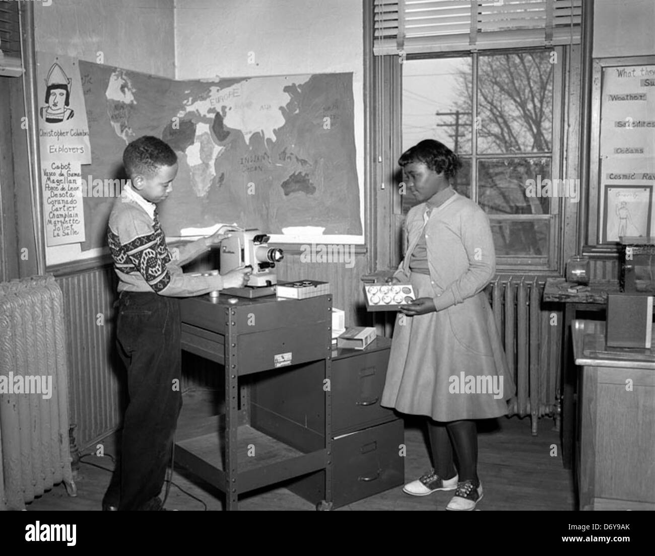 1950s classroom hi-res stock photography and images - Alamy