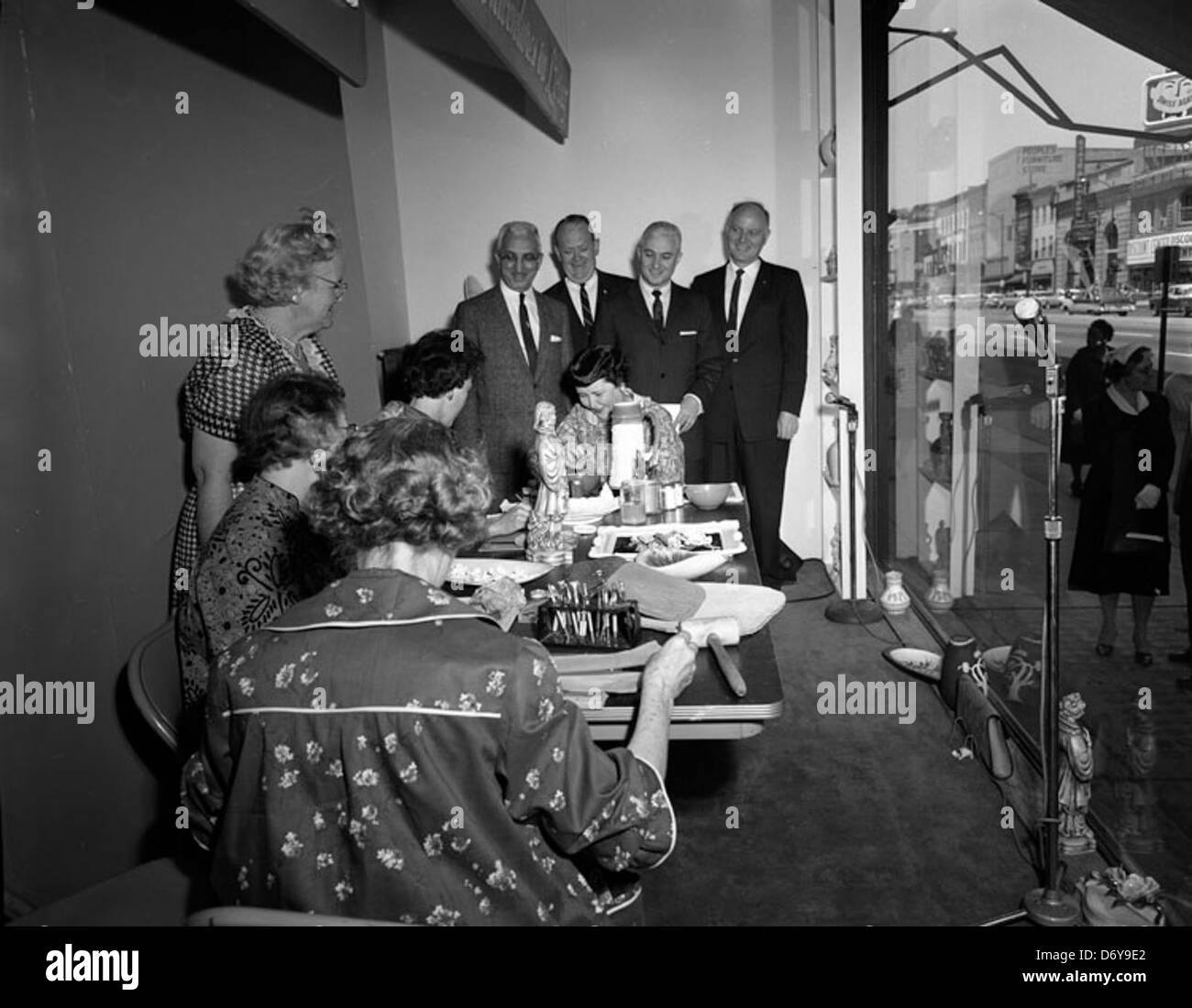 Department stores 1960s hi-res stock photography and images - Alamy