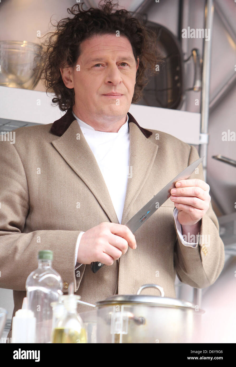 Marco Pierre White filming for the new Channel 5 series 'Kitchen Wars ...