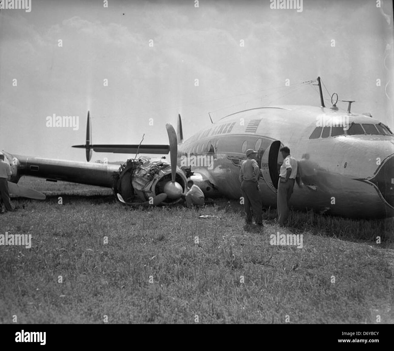 Lockheed l 749a constellation hi-res stock photography and images - Alamy