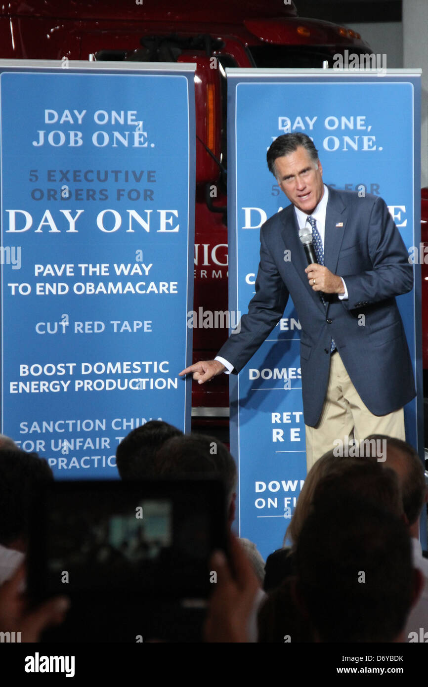 Former Massachusetts Gov. and Republican presidential hopeful Mitt ...