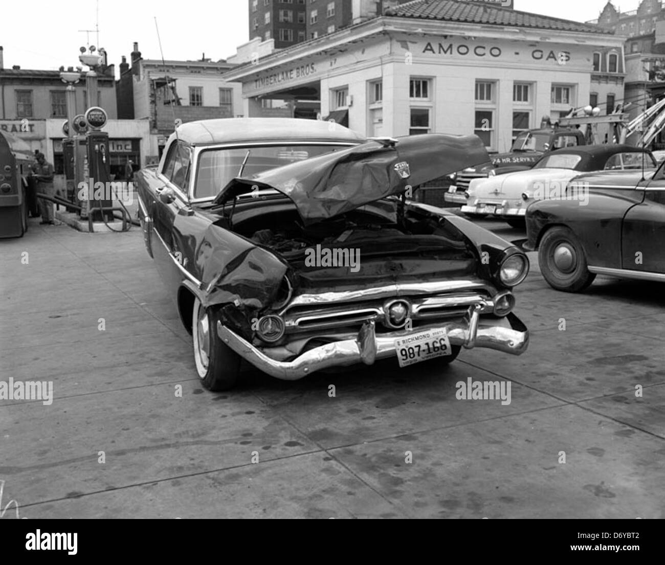 1952 ford convertible Black and White Stock Photos & Images - Alamy