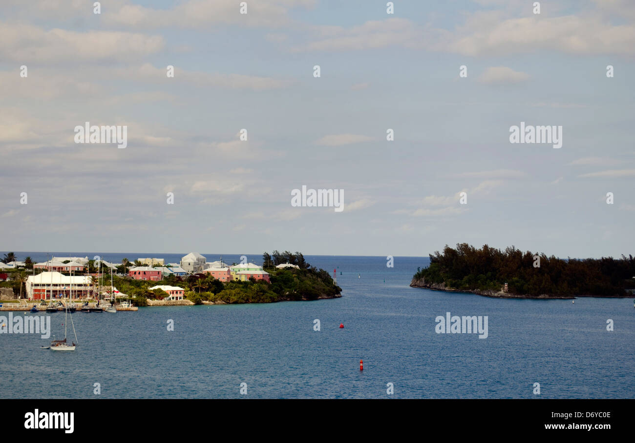 Bermuda, St. George Bay, entrance to St. Georges Harbour Stock Photo ...