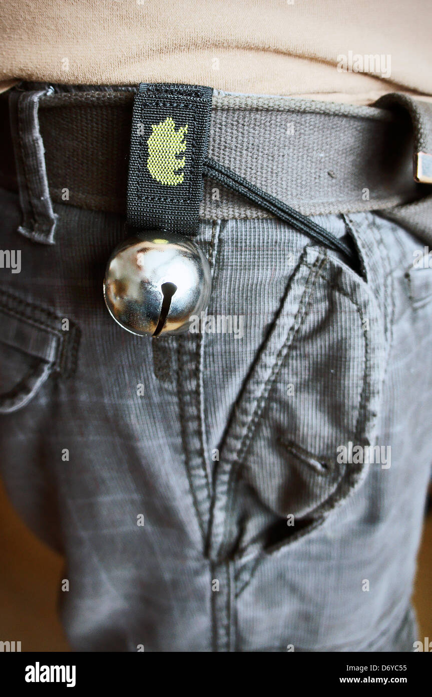 Illustrative photo, bear bell, the best defence against a bear attack ...