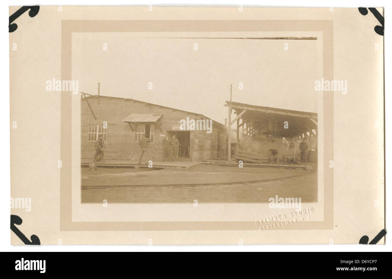 Delousing war hi-res stock photography and images - Alamy