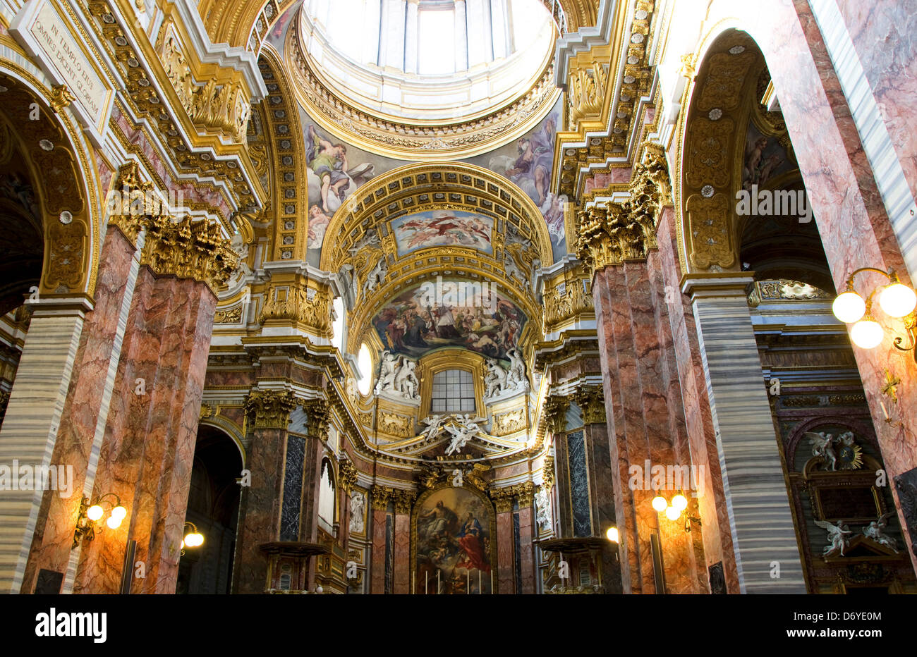 Interiors of St. Peter's Basilica, Vatican City Stock Photo - Alamy
