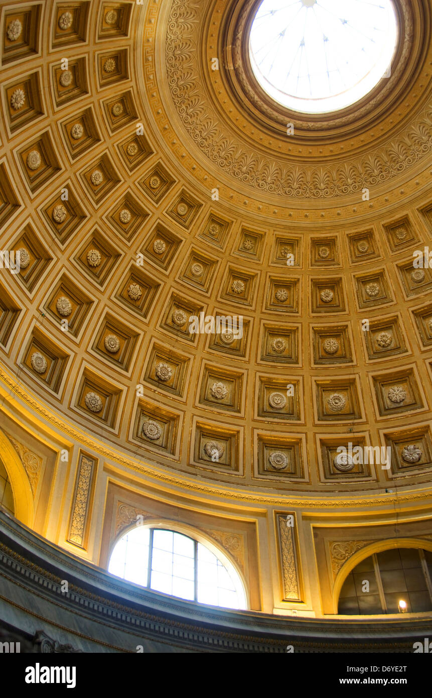 Coffered ceiling of the Sala Rotonda, Vatican Museums, Vatican City ...