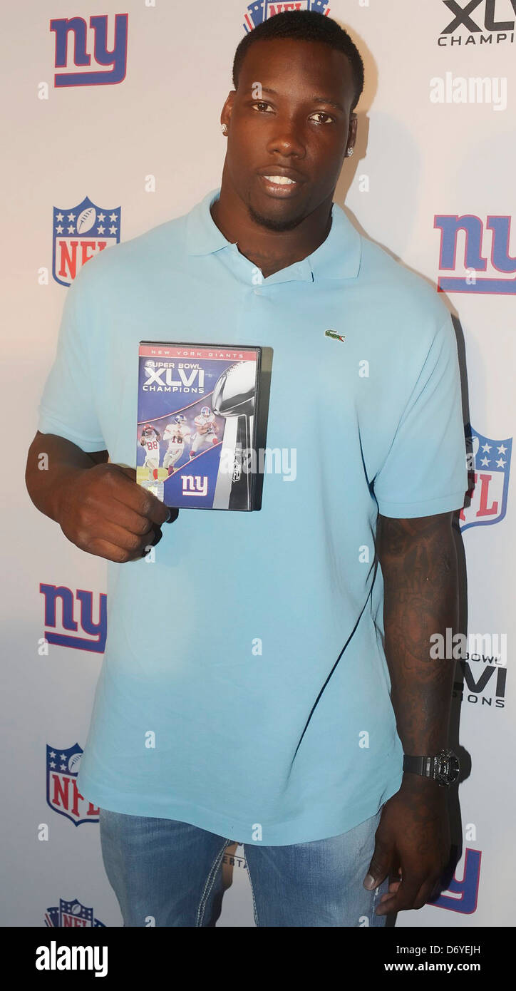 Jason Pierre Paul Super Bowl XLVI Champions: New York Giants "Blue ...