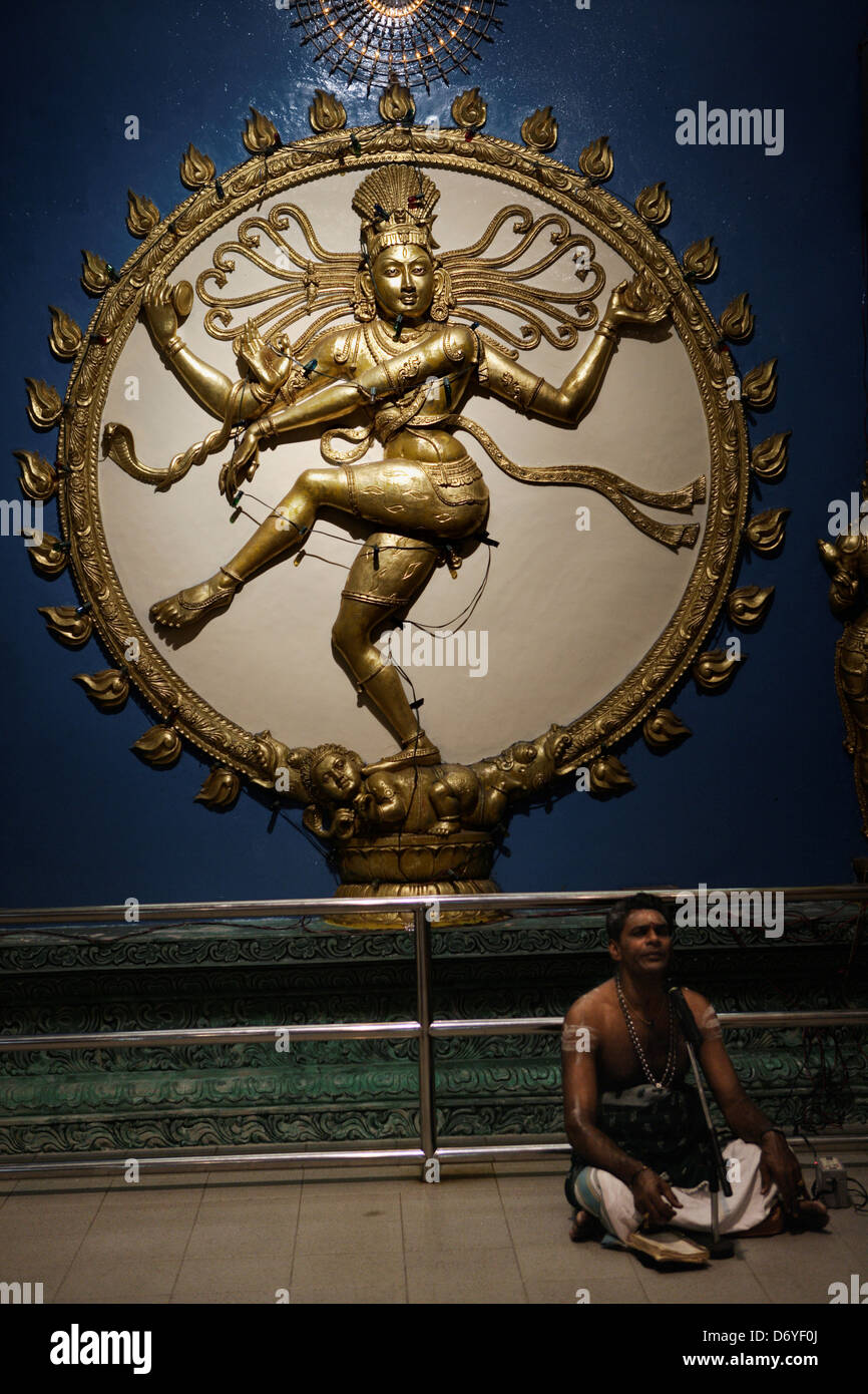 Statue of the god Shiva, Little India, Singapore Stock Photo - Alamy