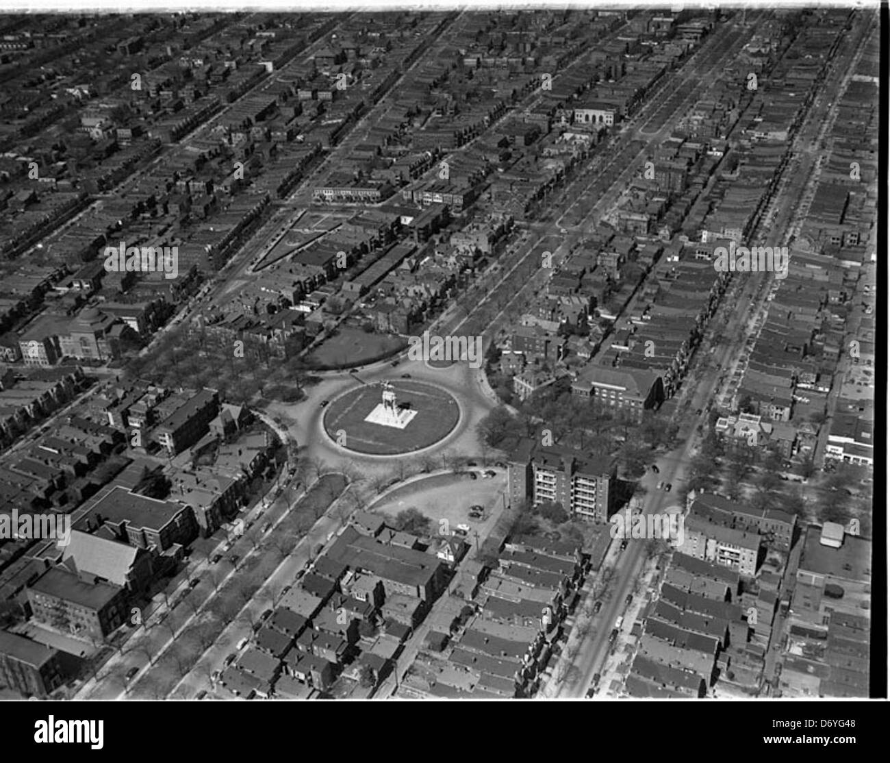 A photograph of the Lee Monument in Richmond, Virginia, capturing the ...