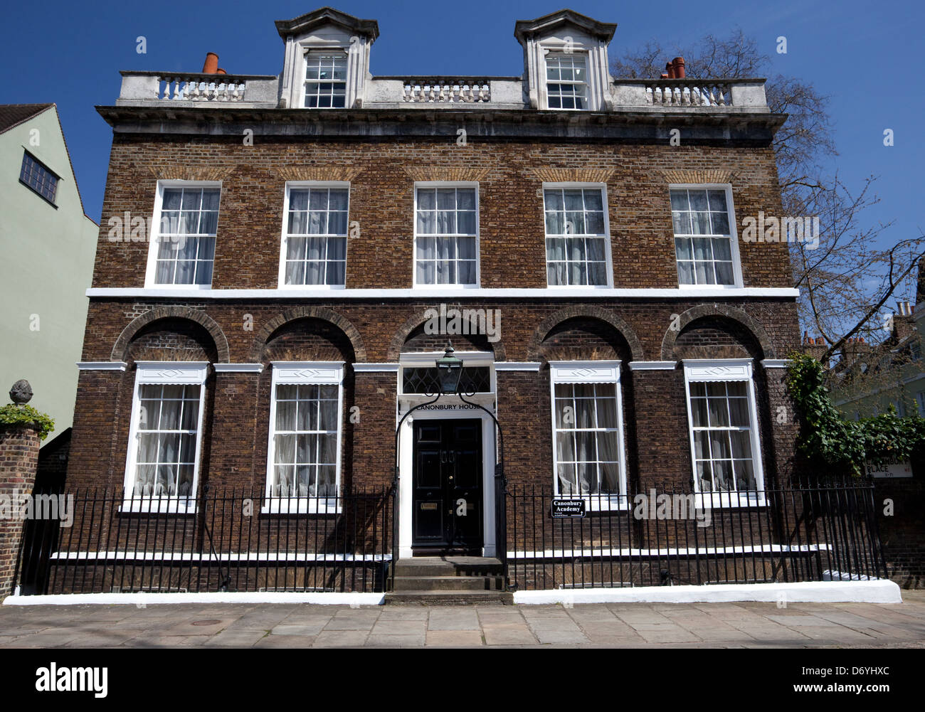 16th century london house hi-res stock photography and images - Alamy