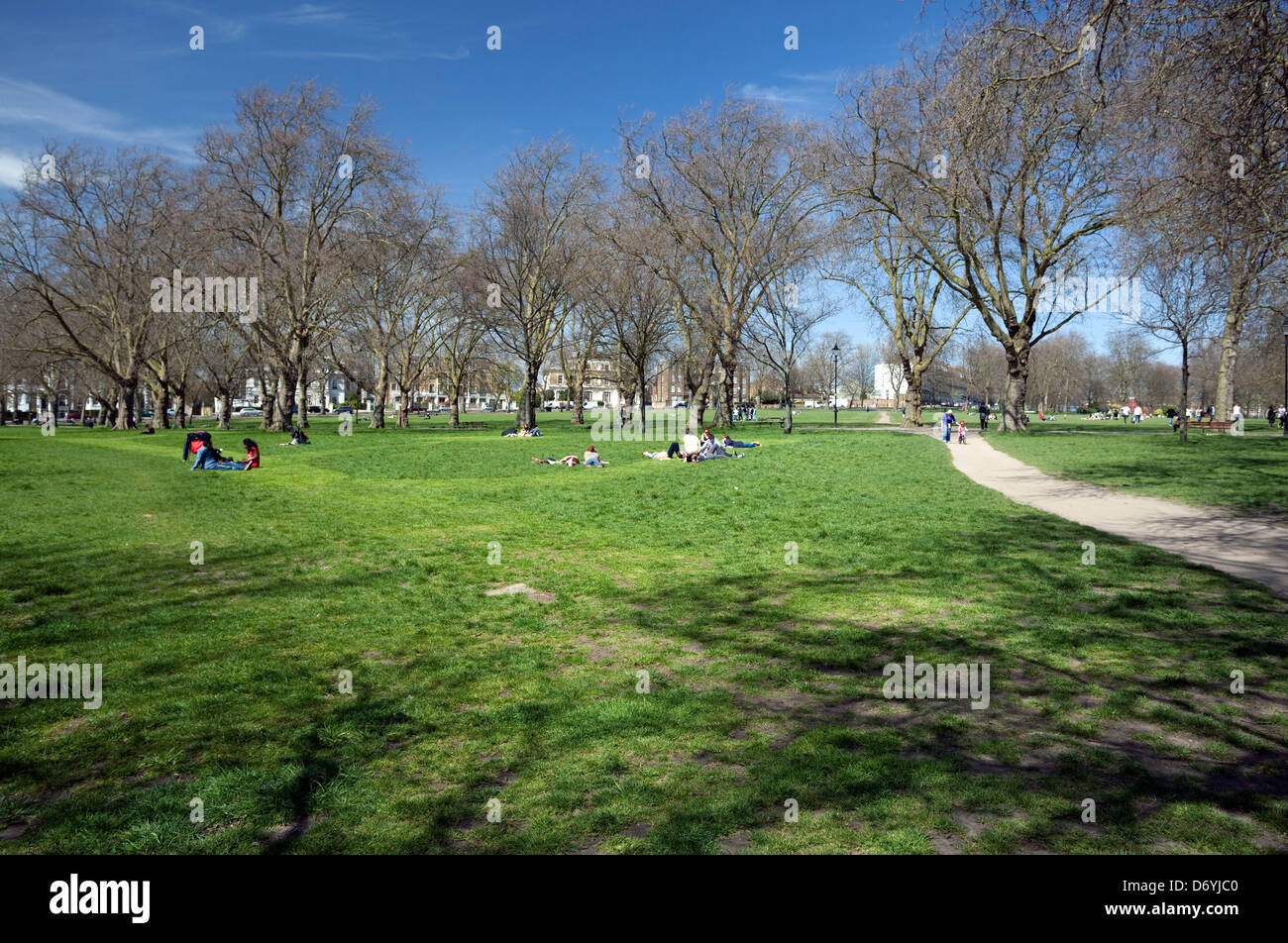Highbury Fields in Islington, North London Stock Photo - Alamy