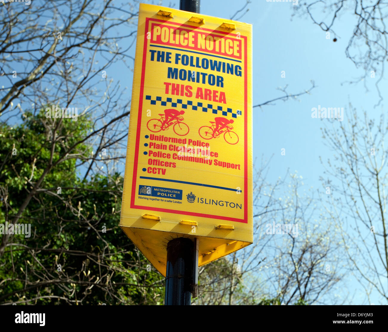 Plain clothes police uk hi-res stock photography and images - Alamy