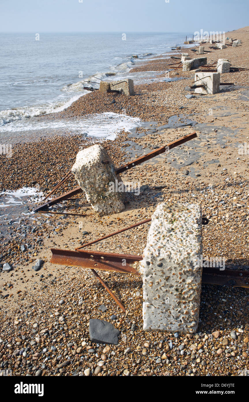 WW2 anti-invasion concrete blocks Stock Photo - Alamy