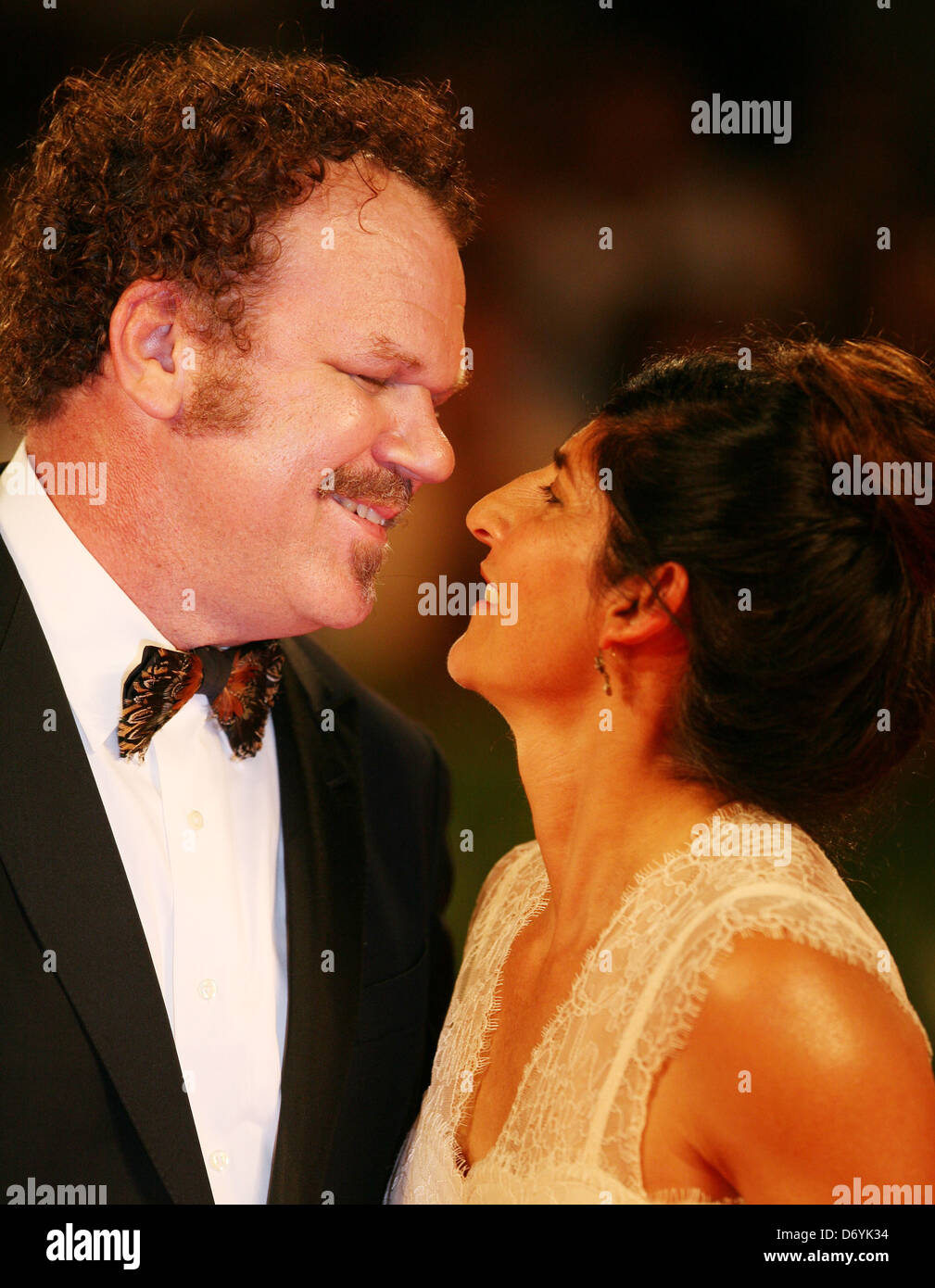 John c reilly and wife alison dickey hi-res stock photography and ...