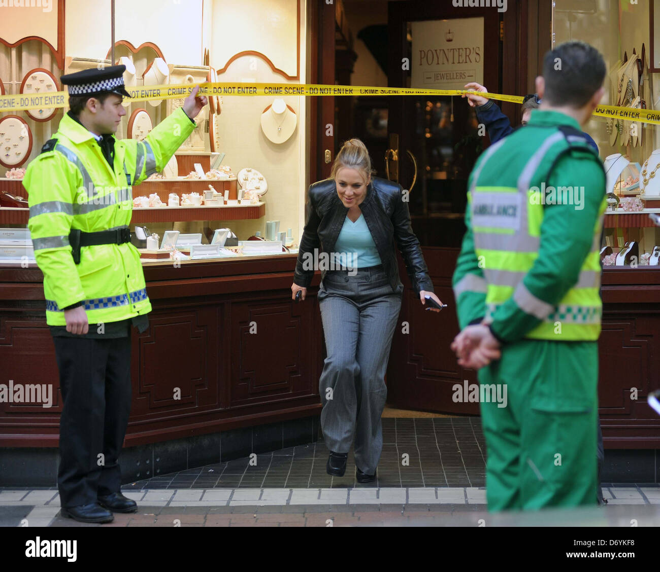 Miranda raison d i georgina dixon hi-res stock photography and images ...