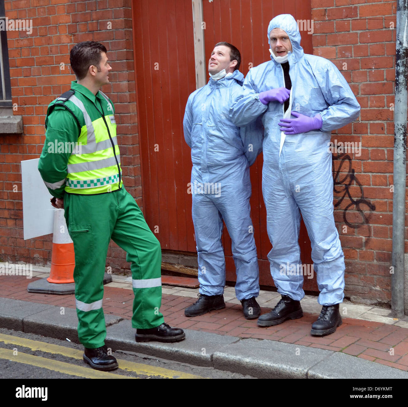 Atmosphere BBC 2 police comedy-drama 'Vexed' filming a crime scene at ...