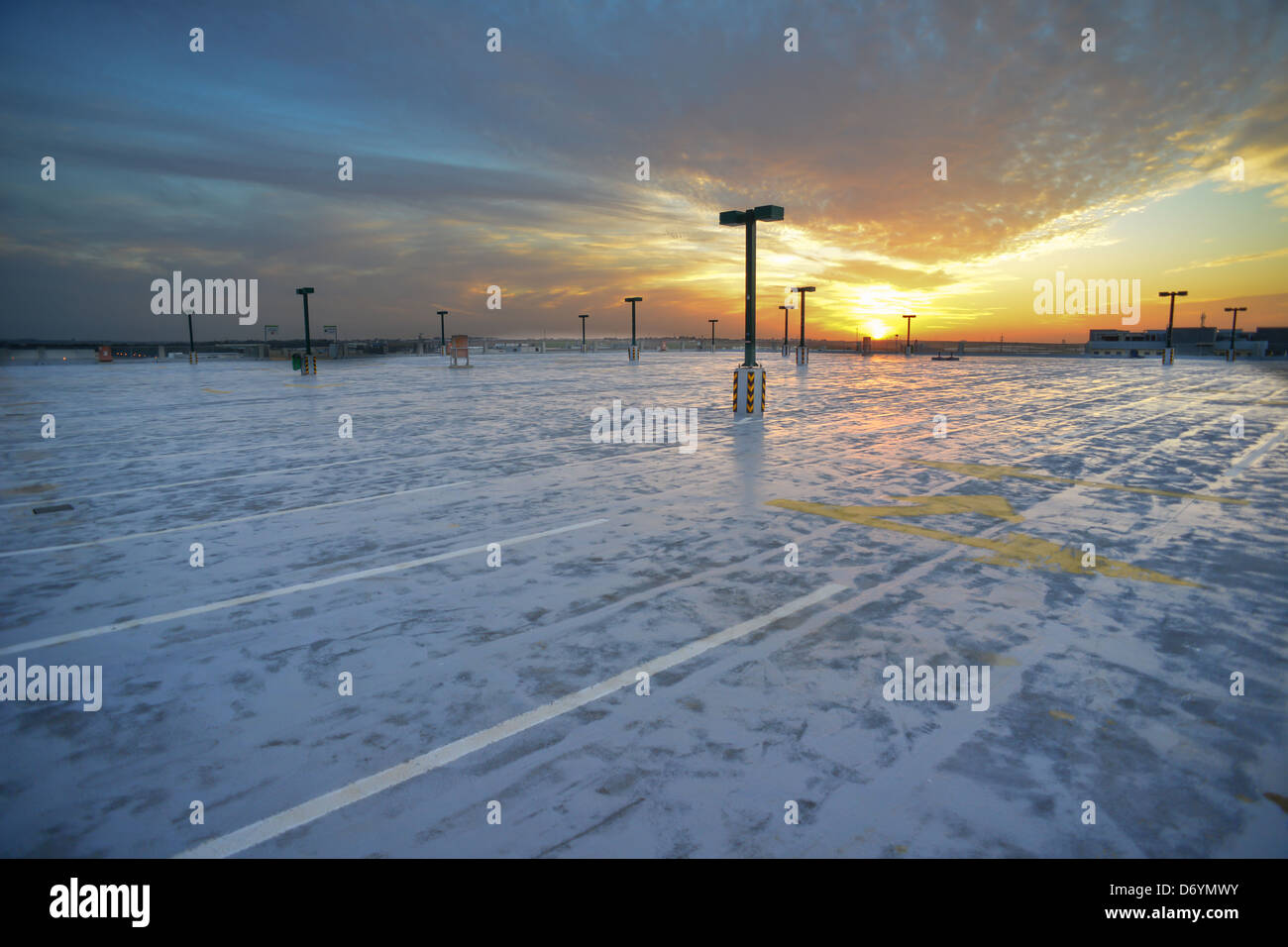 Car park empty hi-res stock photography and images - Alamy