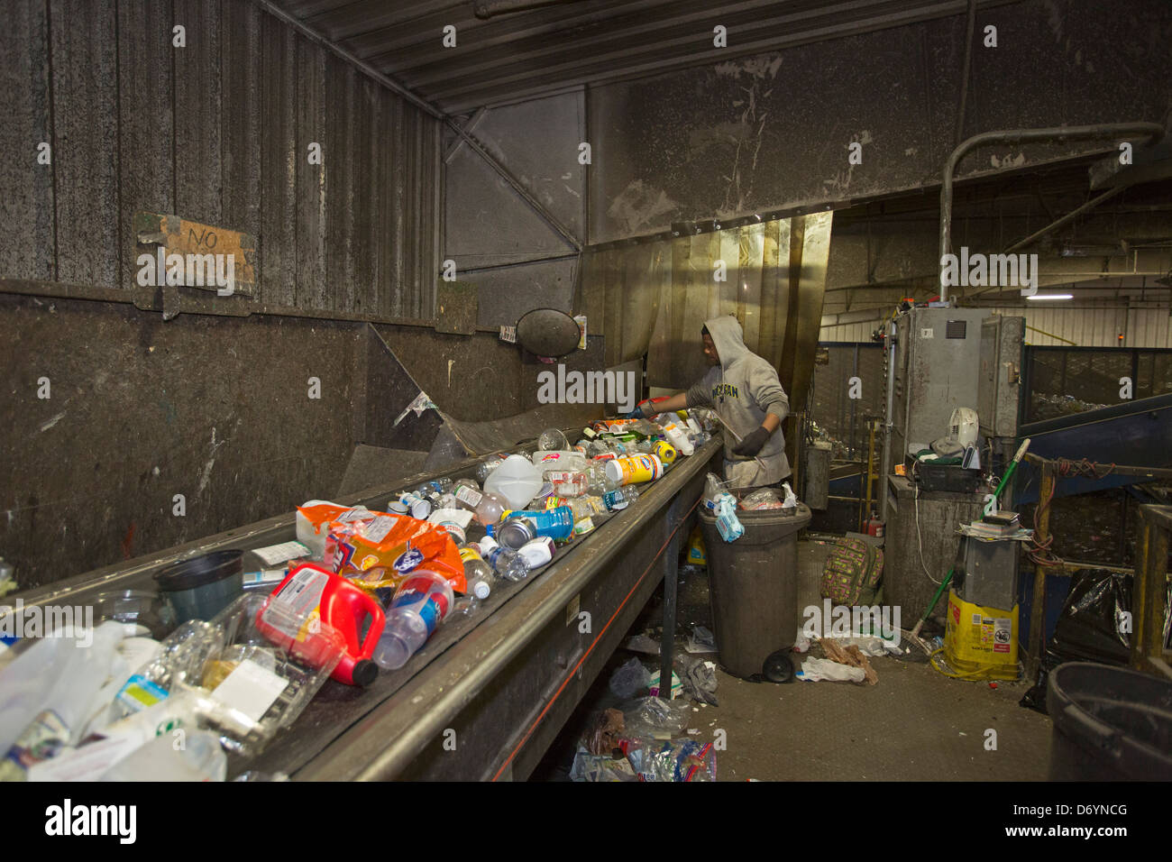 Plastics recycling center hi-res stock photography and images - Alamy