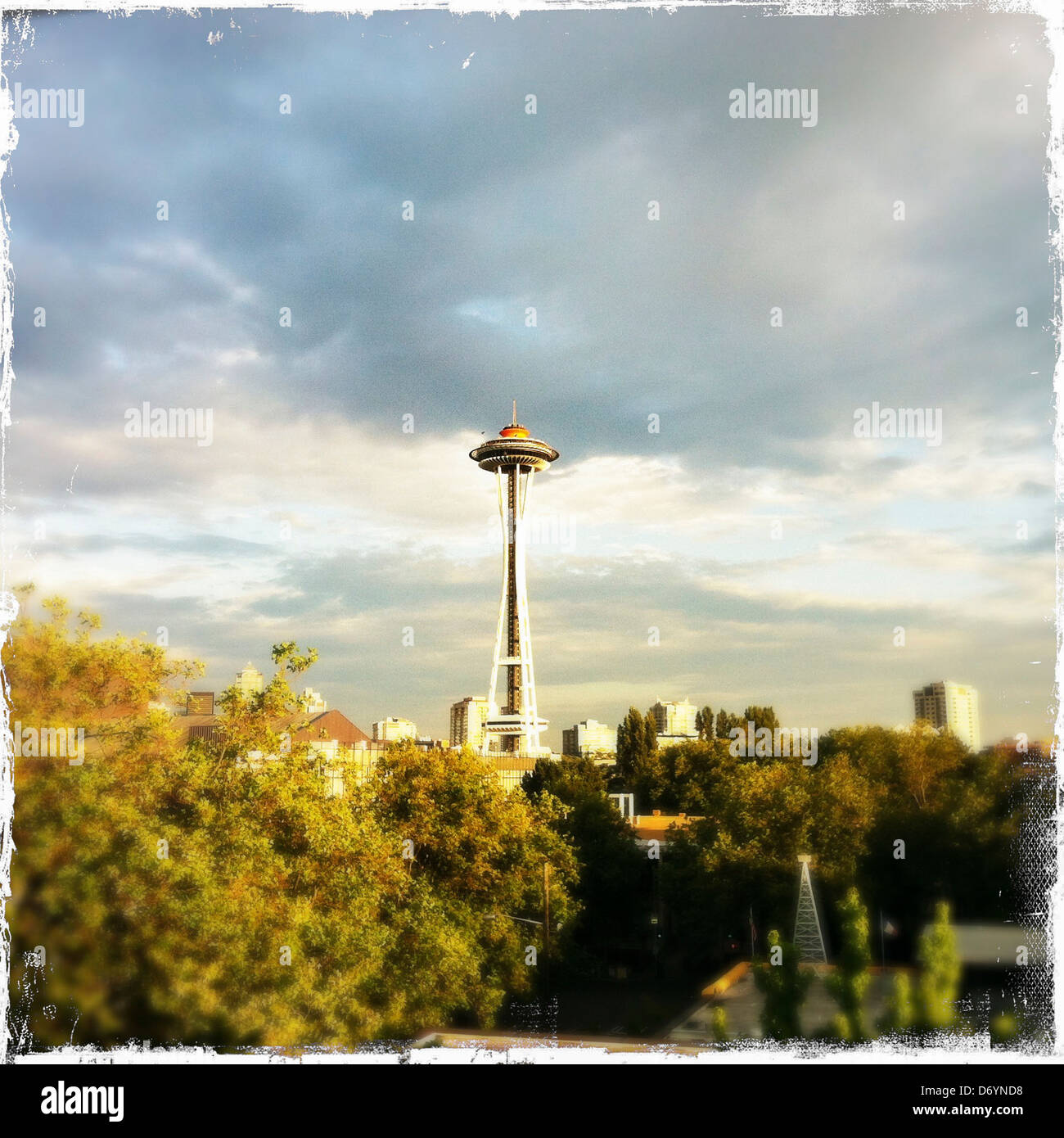 Monument overlooking city skyline, Seattle, Washington, United States ...