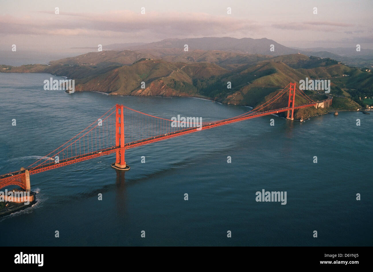 Golden Gate Bridge over the San Francisco Bay, San Francisco ...