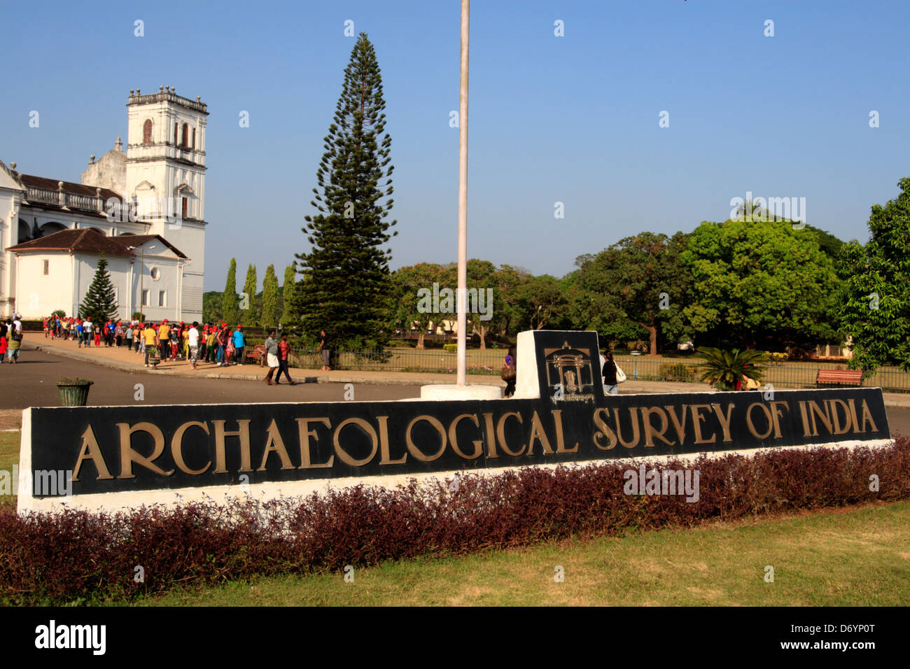 Archaeological Survey of India sign in front of the Se Cathedral, Old ...