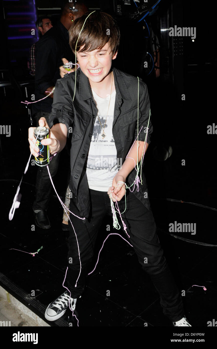 Greyson Chance appears on Much Music's New.Music.Live. Toronto, Canada ...