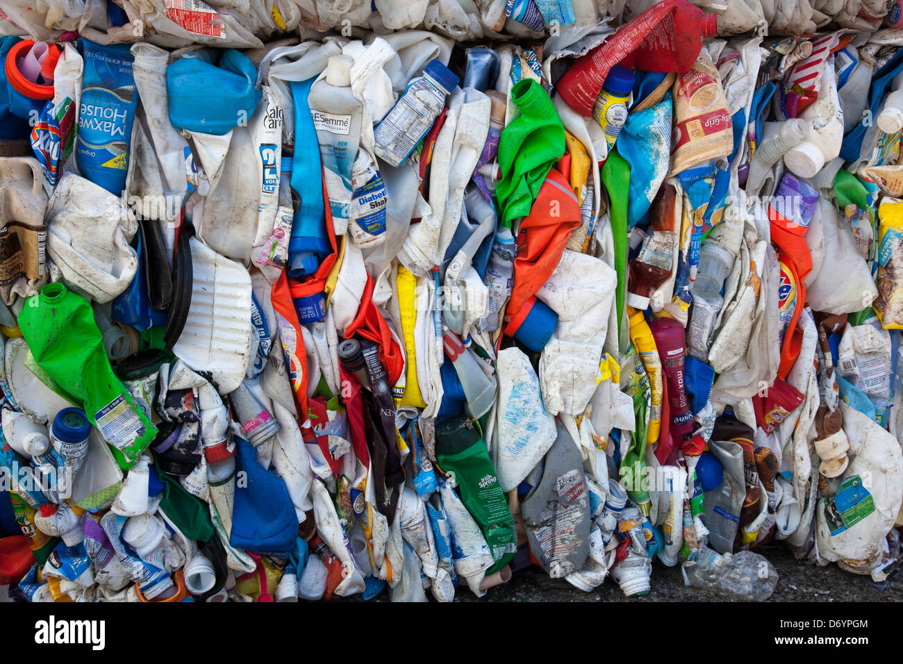 Plastics recycling center hi-res stock photography and images - Alamy
